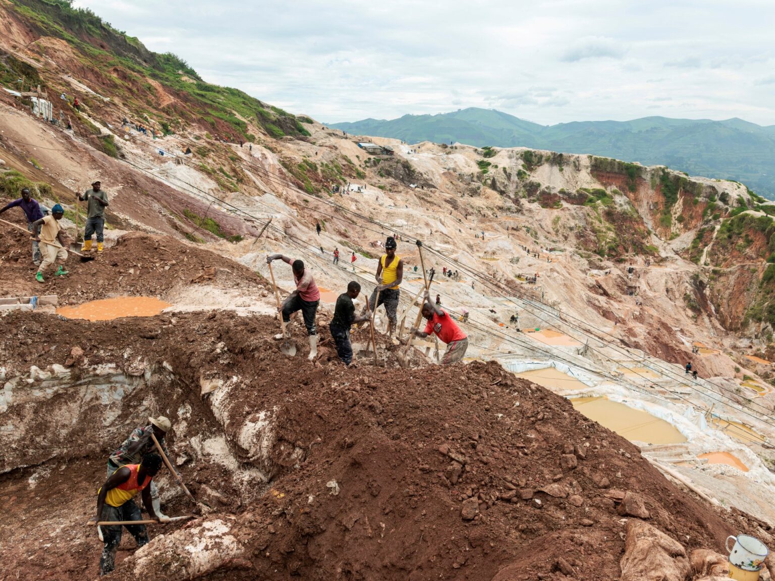 Mine Collapse in Eastern DR Congo Kills Over 200, Highlighting Safety ...