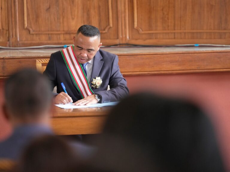 Madagascar Appoints Anti-Corruption Chief as New Prime Minister After ...