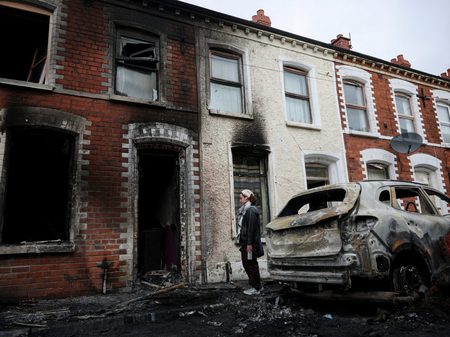 UK PM Starmer Condemns Unjustified Anti-Immigration Violence in Belfast ...