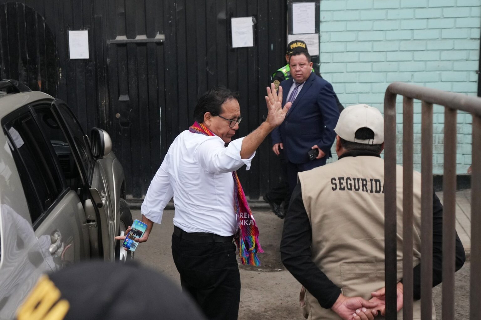 Peru’s Presidential Candidate Roberto Sanchez Visits Jailed Former ...